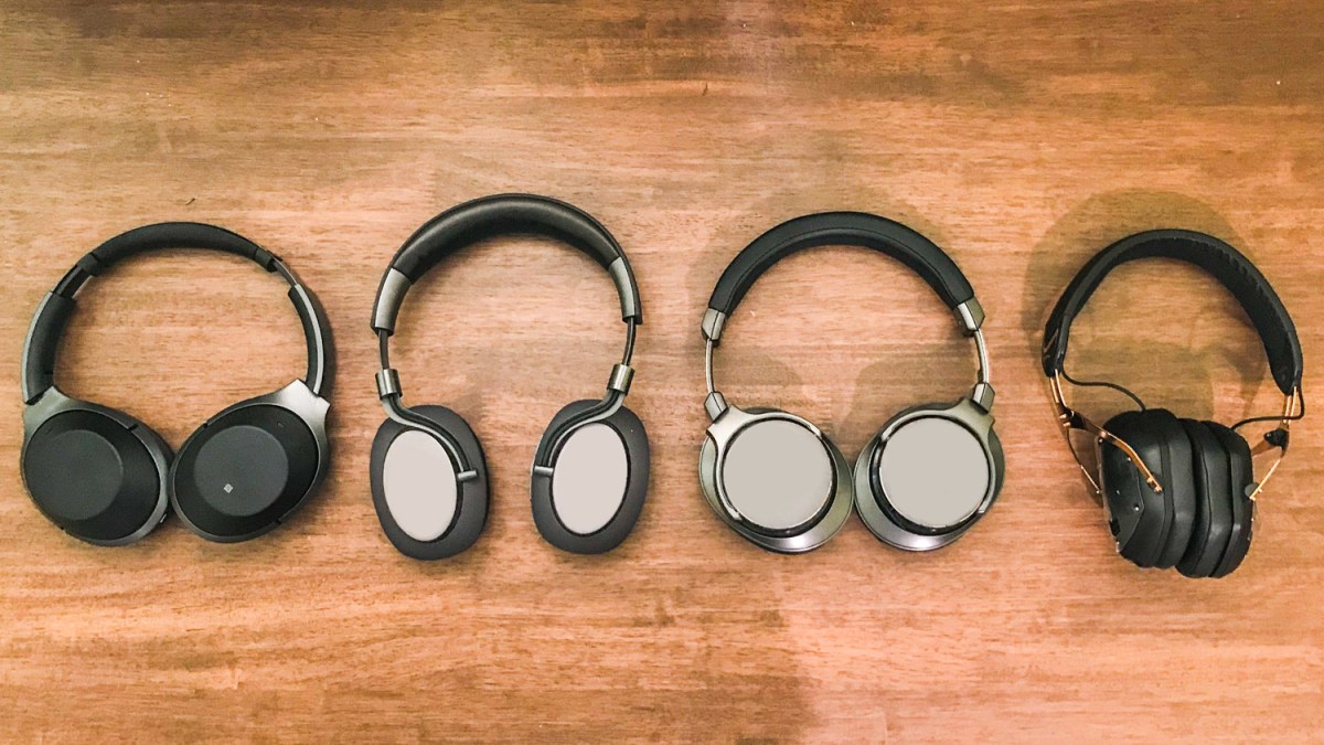 Ergonomic Benefits of Wireless Headsets | Office Plus Blog